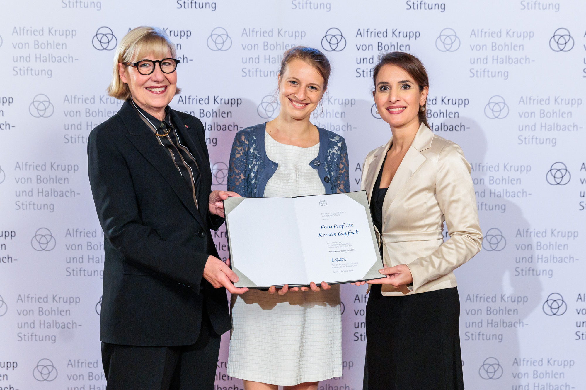 Molecular biologist Kerstin Göpfrich honoured with the €1 million ...